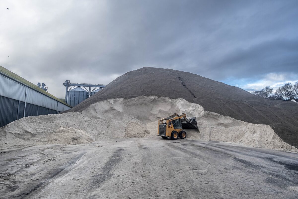 Port of Dundee's road salt hub to keep Scotland moving in winter
